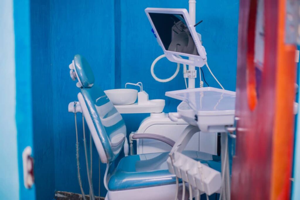 LUCENT SMILES & BRIGHTER SMILES – Lucent Smiles